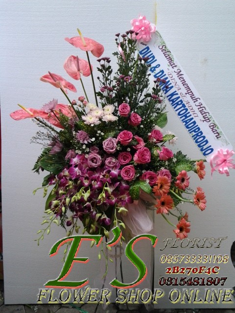 Bunga Ucapan Standing Flower | E'S Florist Probolinggo