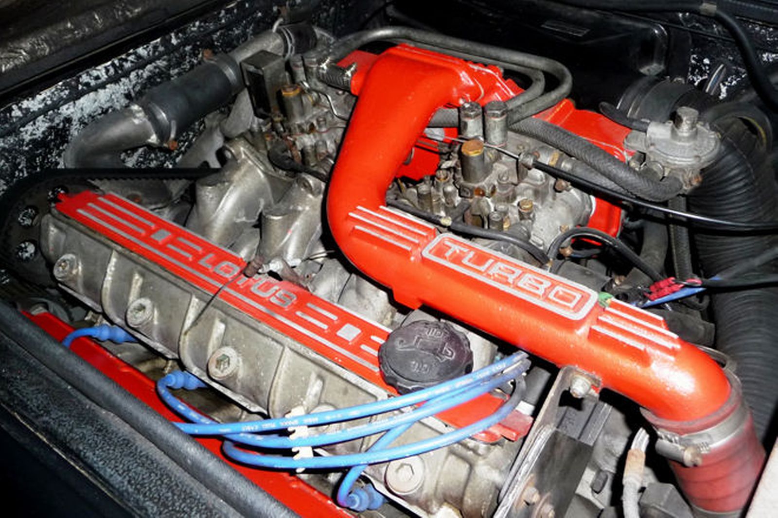 Teste em vídeo do GT6: Lotus Esprit Turbo HC 2.2 16V