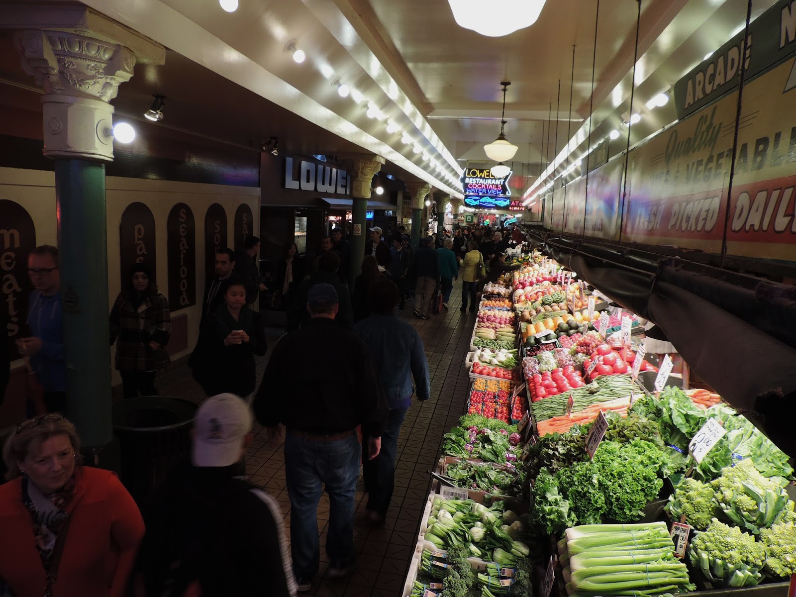 Travel with Kevin and Ruth: Pike Street Market and the Space Needle ...