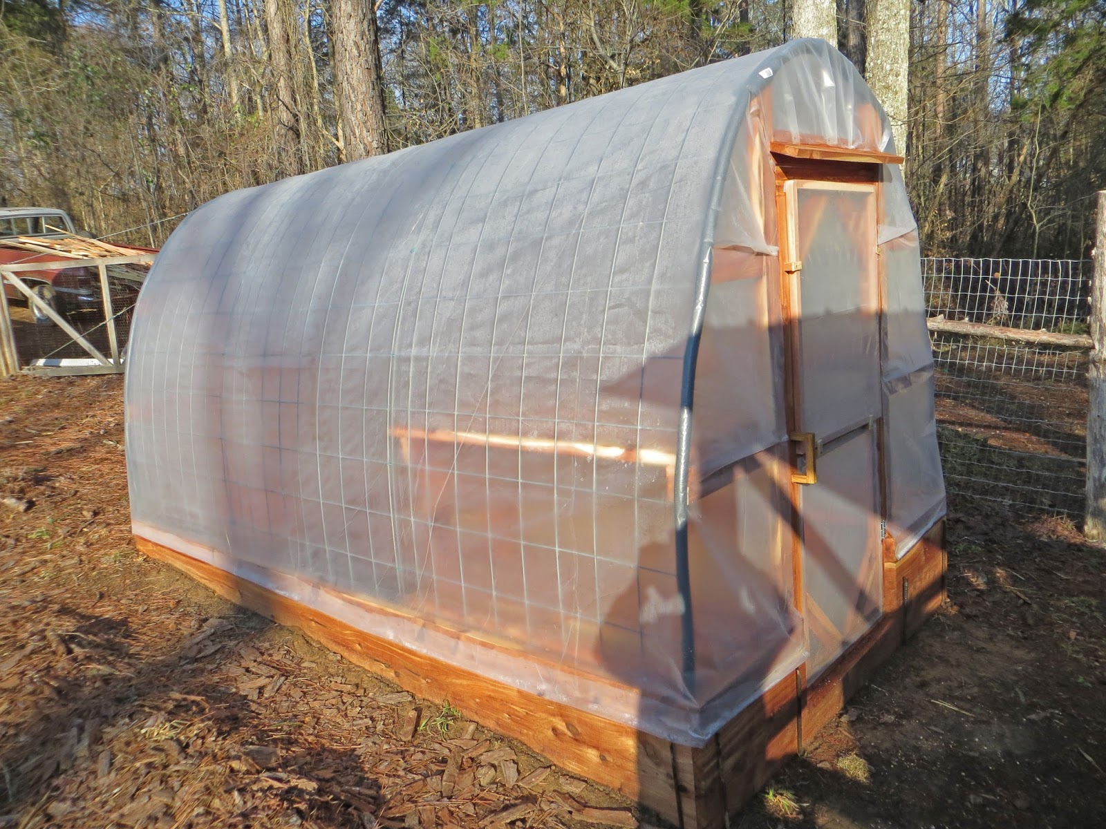 DIY Greenhouse Using Cattle Panels Anyone Can Build. – maitrihomestead.com