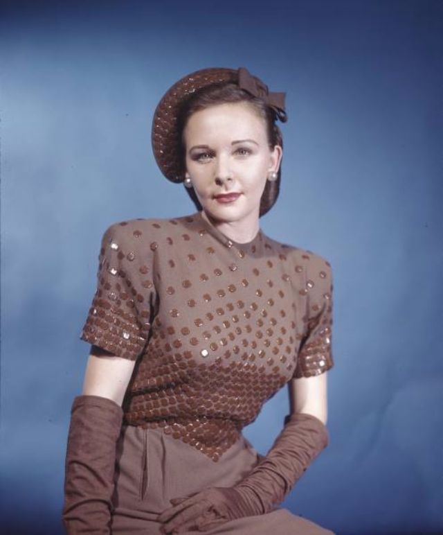 53 Stunning Color Photos that Defined the 40's Female Fashion ~ Vintage ...