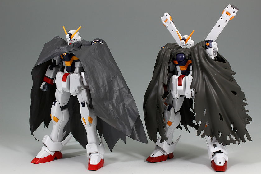 [ Review ] - RG 1/144 - Sazabi Clear Color