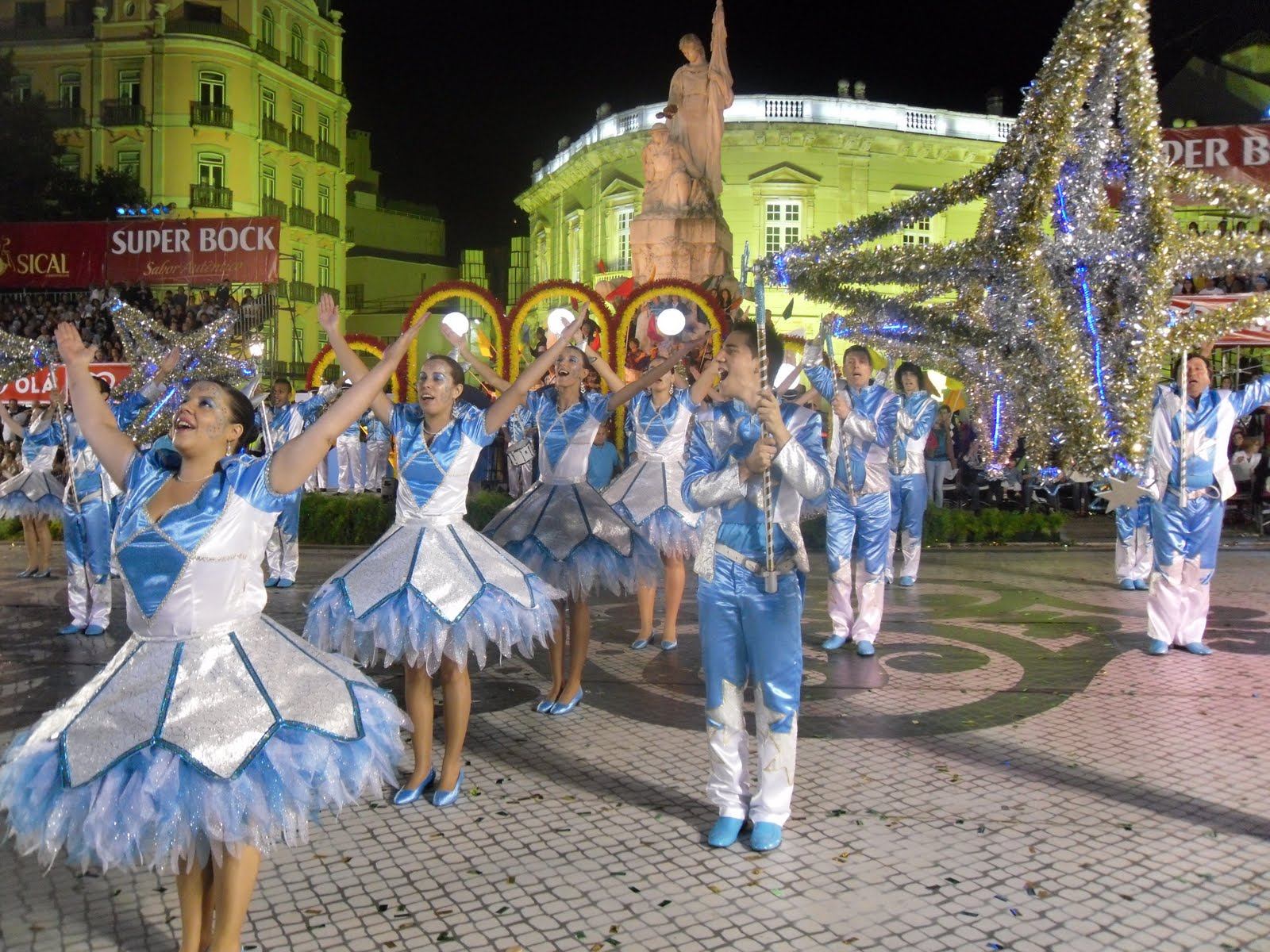 aguas do sul: Marchas Populares na Noite de Santo António - 1ª Parte