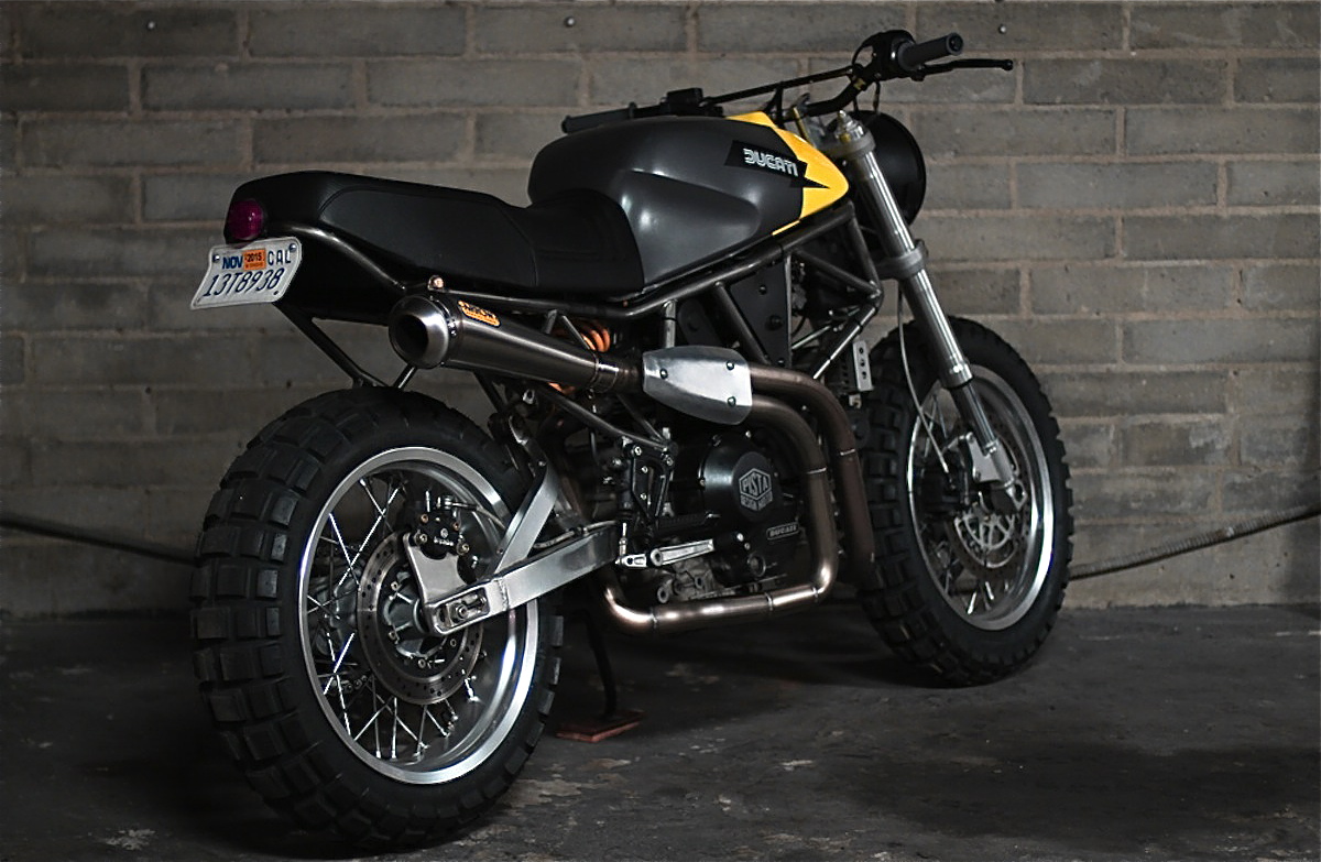 Pista Design's Ducati Super Scrambler - Inazuma café racer