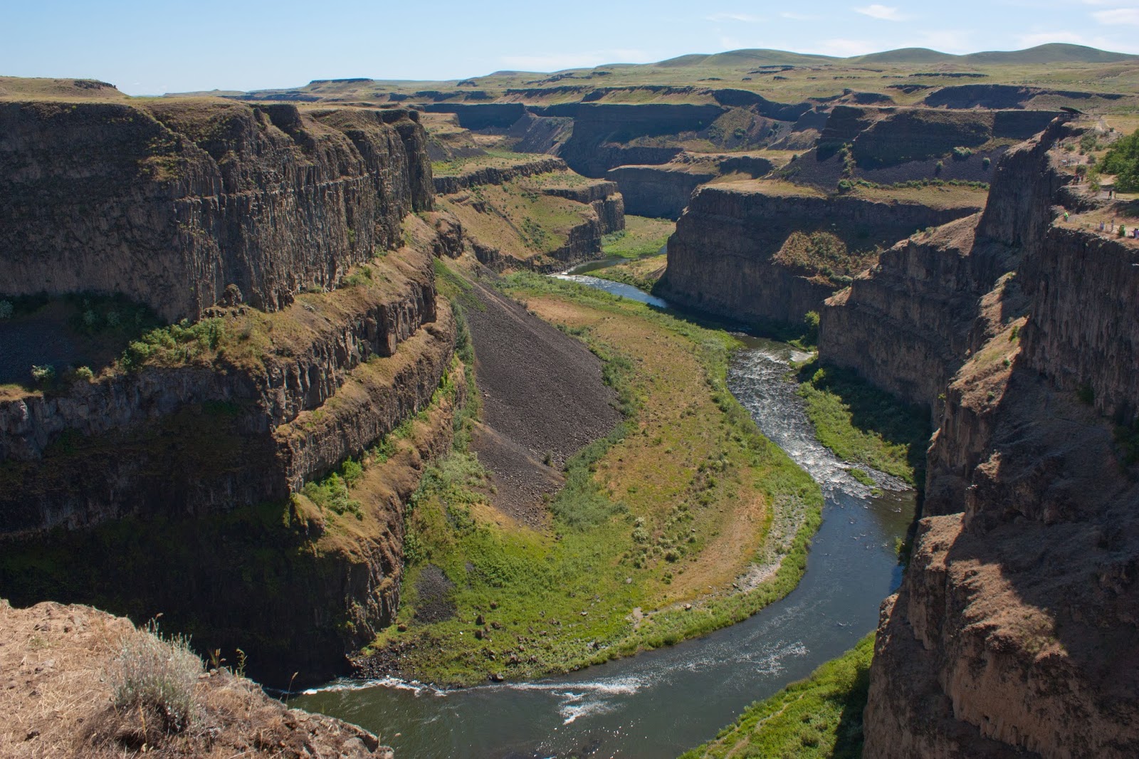 Hiking Shenandoah: Palouse Falls