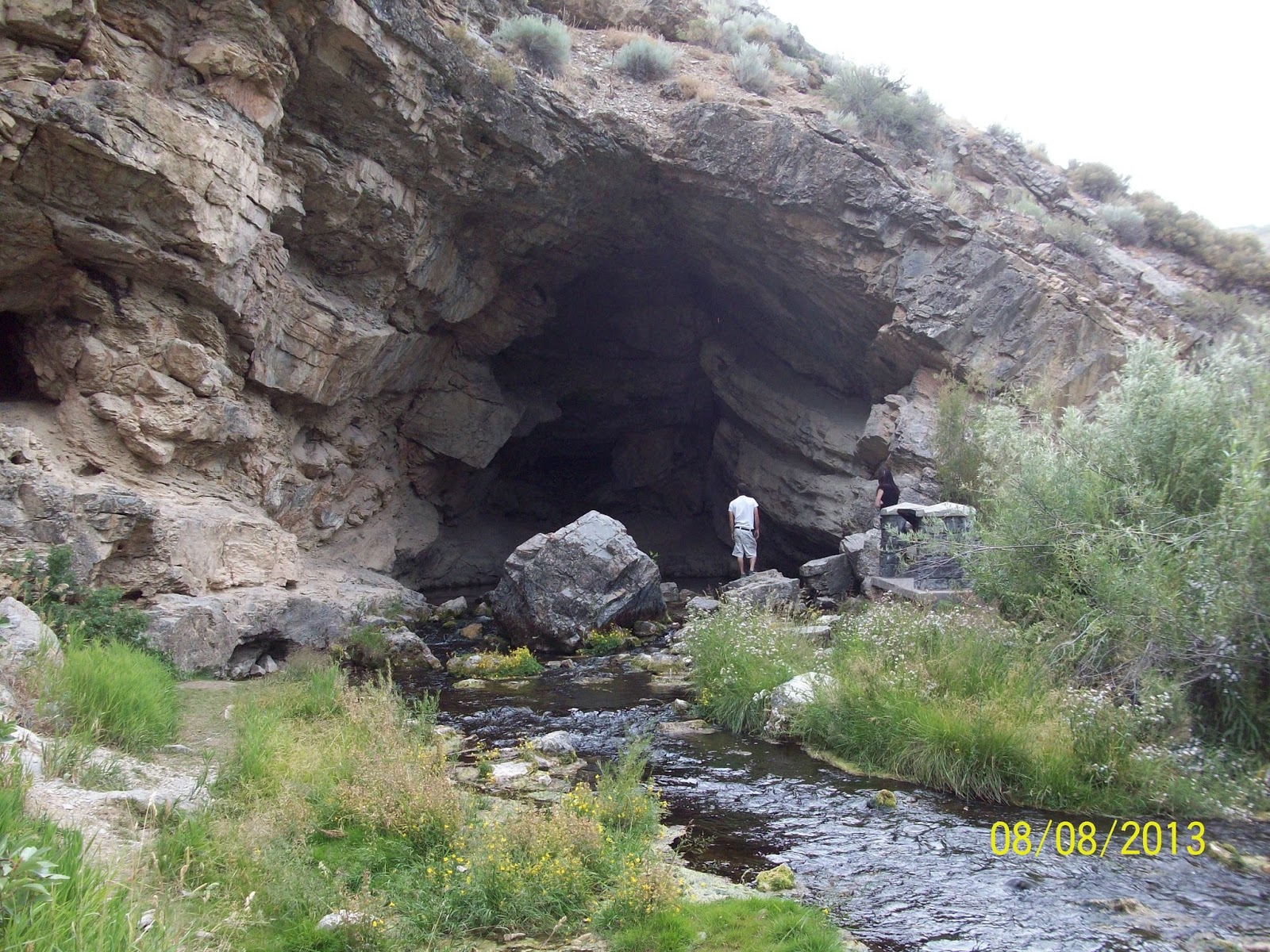 Tom & Bev's Travel Blog: Canyons, Canyons, more Canyons and a Lake.