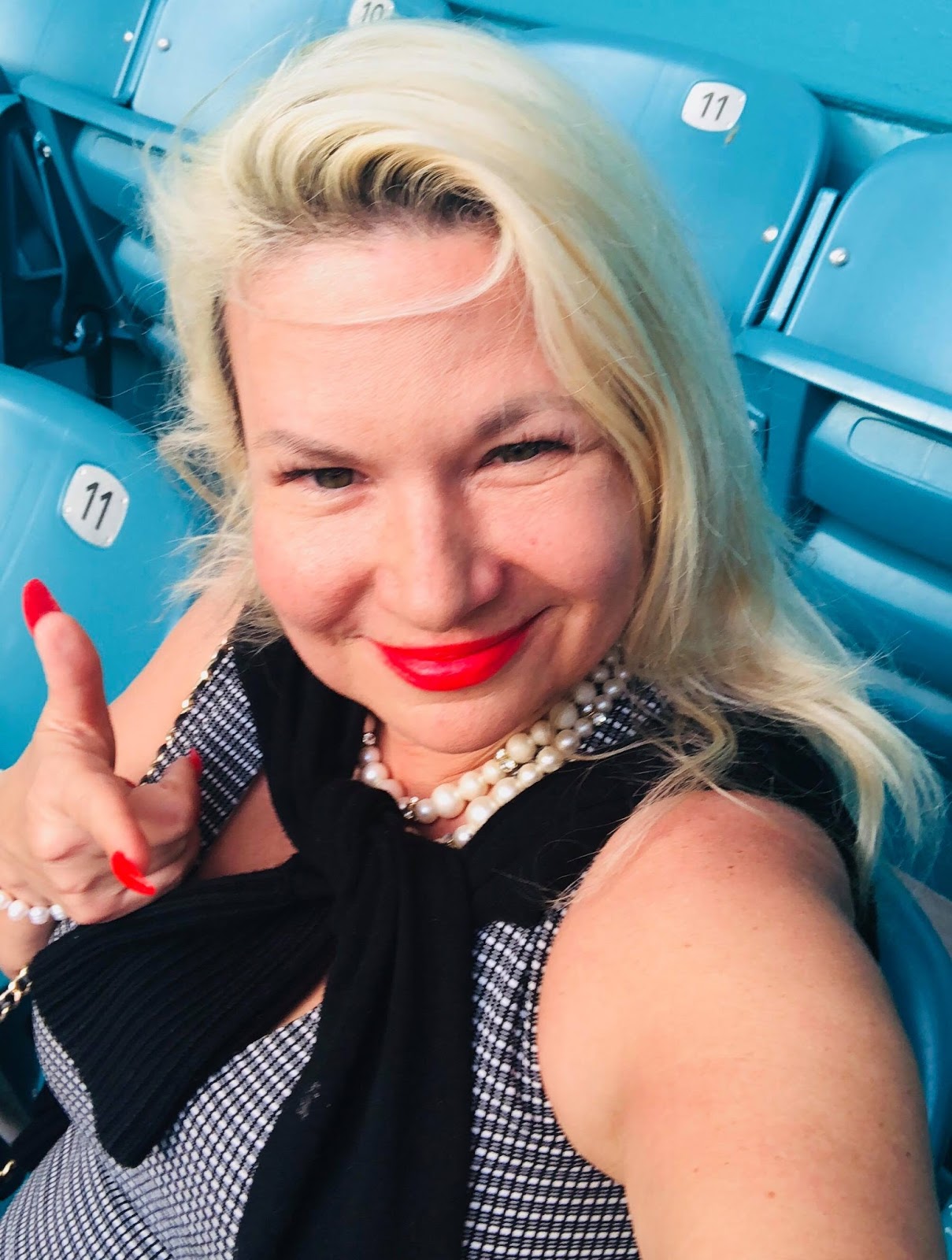 An Extra Ticket Goes to the Eagles in Concert with Jimmy Buffett ...