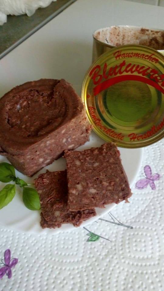 Brigitte´s Testseite: Rehm-Es geht um die Wurst