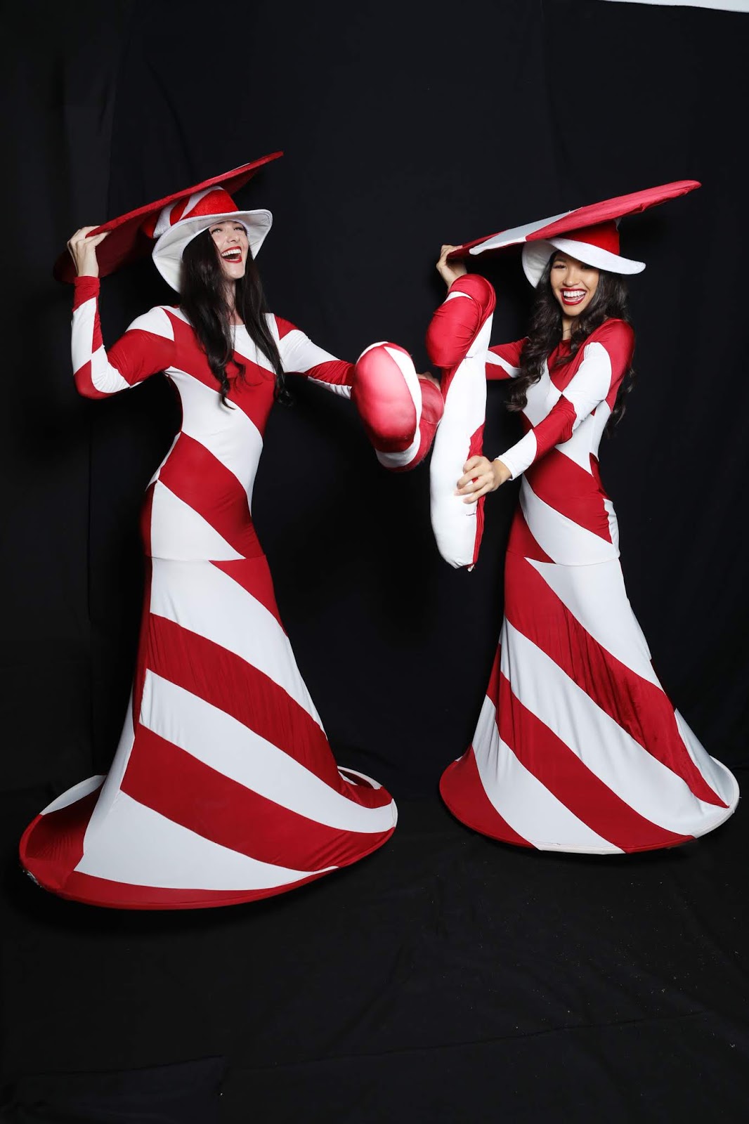 Roving Performers Australia: Santa Human Statue