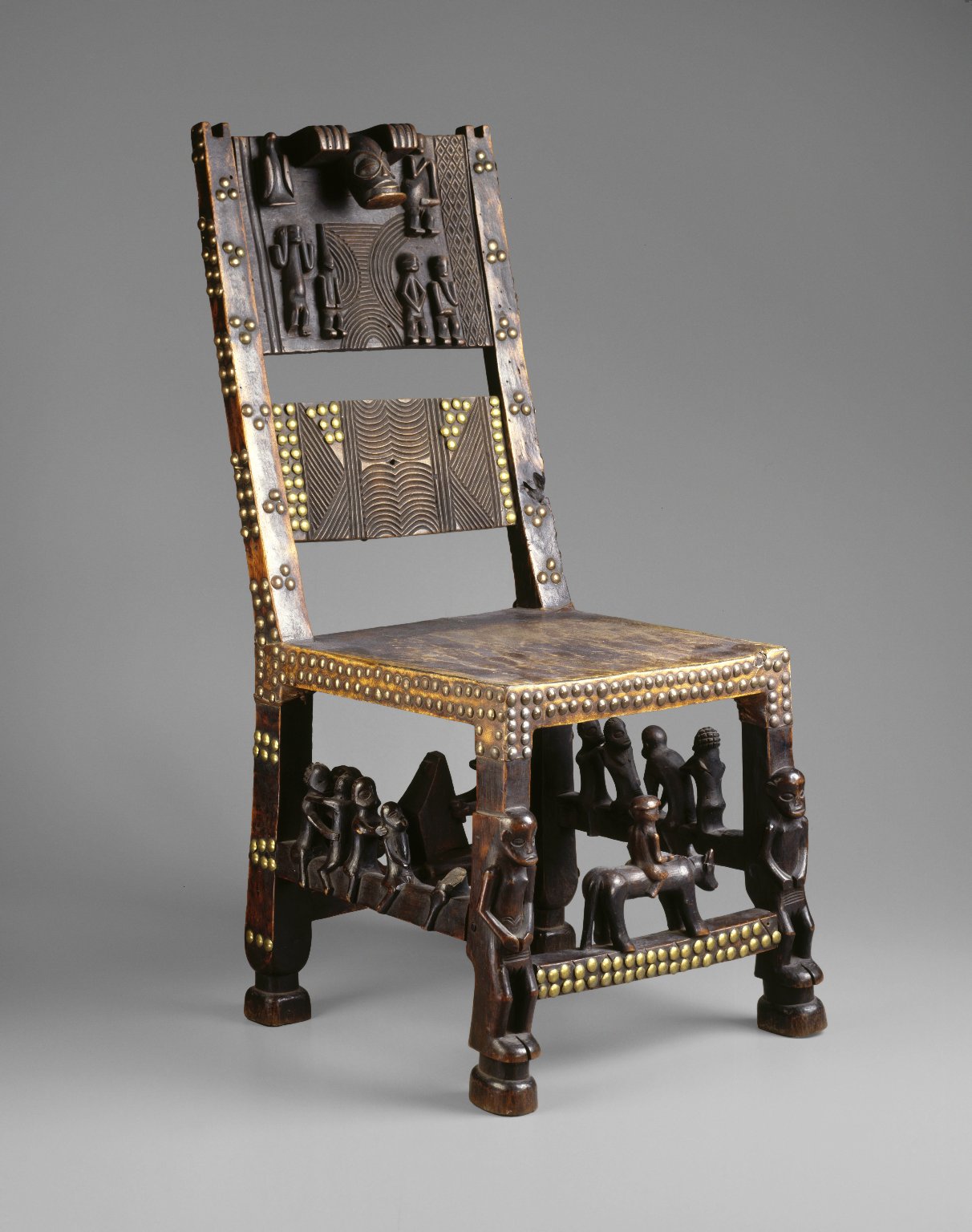 A Matéria do Tempo: Uma cadeira de soba