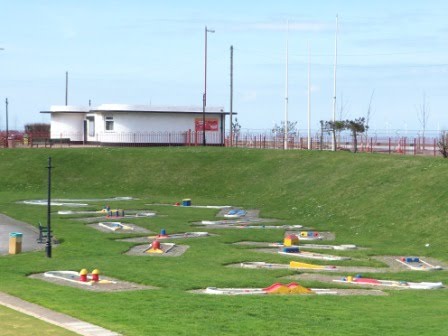 The Ham and Egger Files: Kings Parade Gardens - Crazy Golf & Mini Golf ...