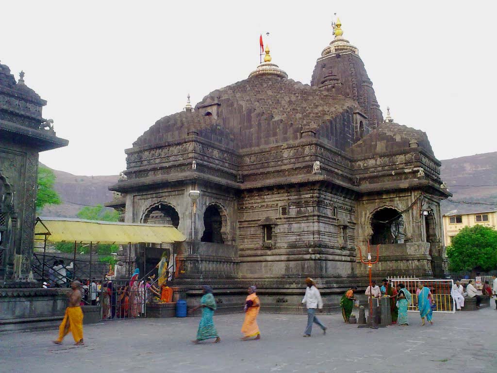 Hindu Temples of India: Trimbakeshwar Temple, Trimbak, Nashik, Maharashtra