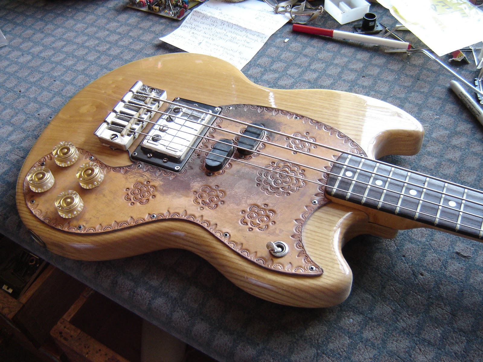 A HISTORY OF WAL BASSES: W1111 – The "HOLY GRAIL" of Wals