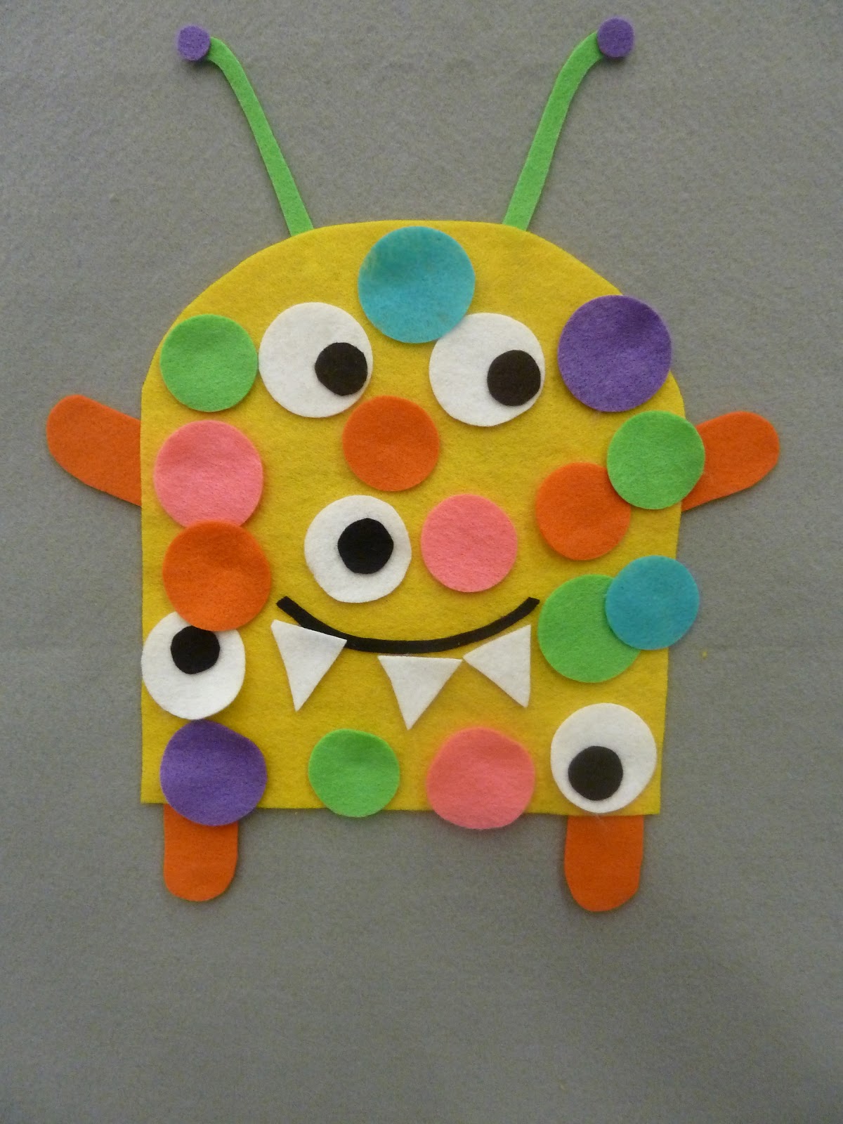 The Wielded Pen - Children's Corner: Polka Dotty Monster - Flannel Friday