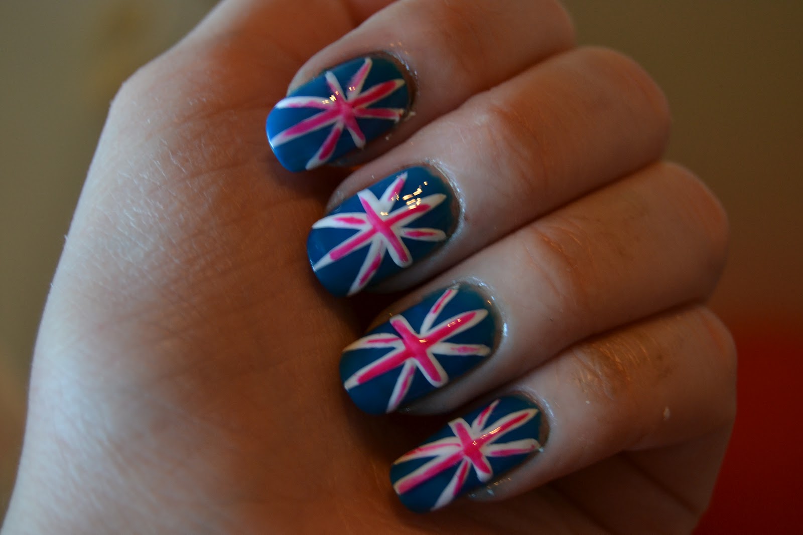 Pink on my nails: Englannin lippu - tutoriaali