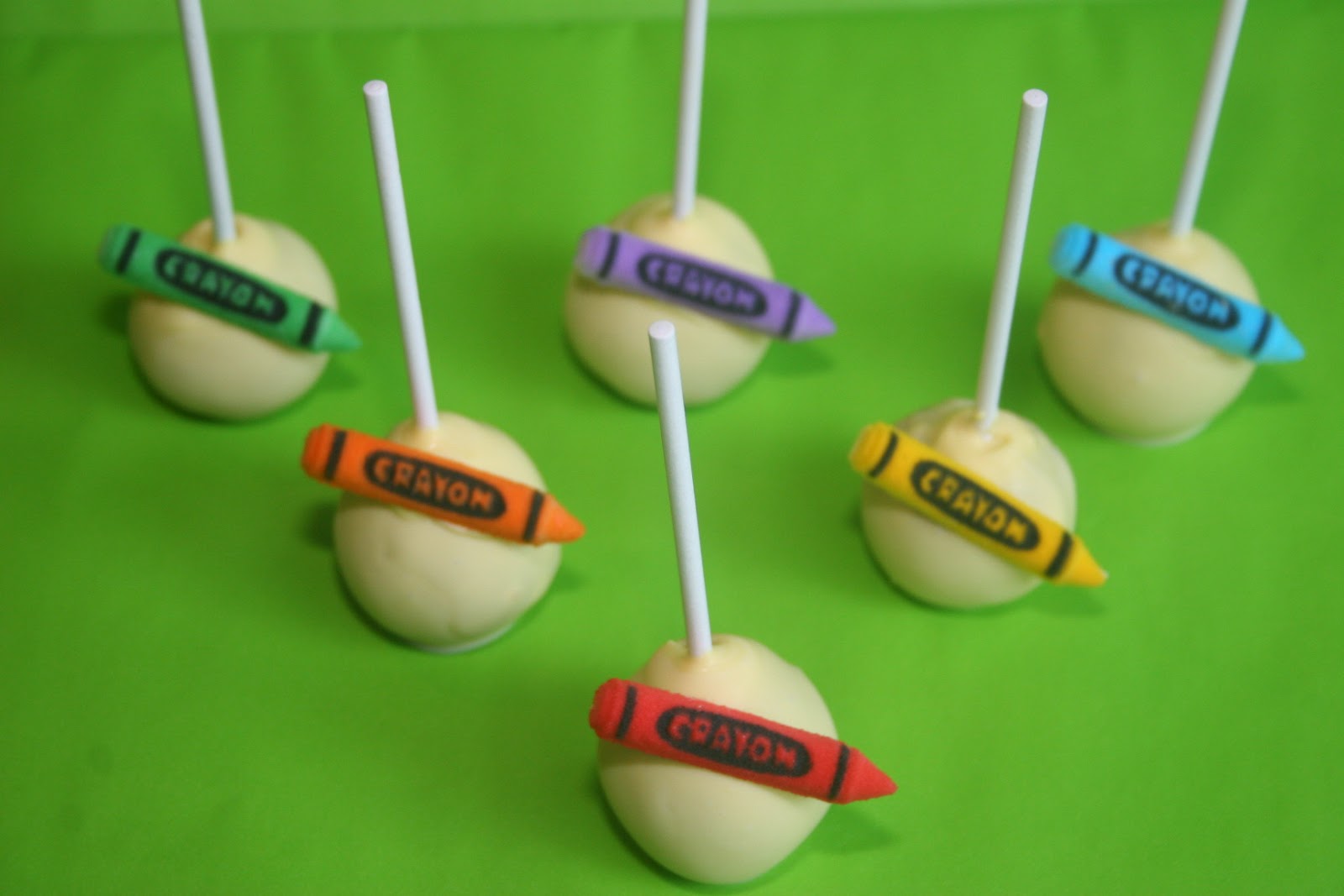 icakepops: Back to School Cake Pops