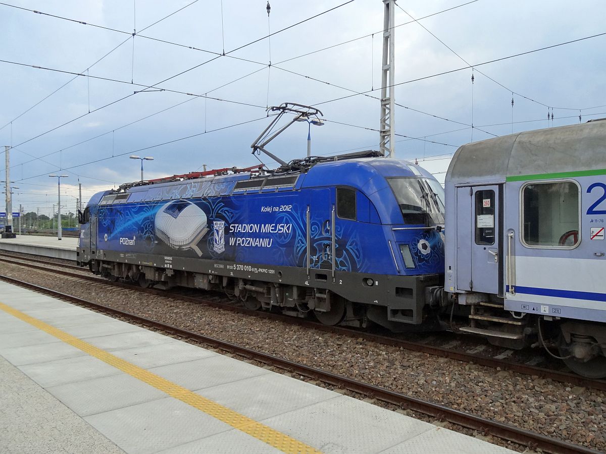 Siemens Eurosprinter ES64U4 czyli Husarz | Torowy