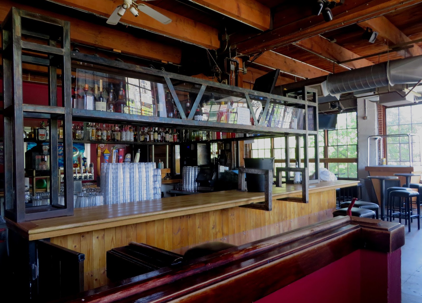 Rotgut.org Blog: #2556 #S1256 - R Place, Seattle - 6/1/2014