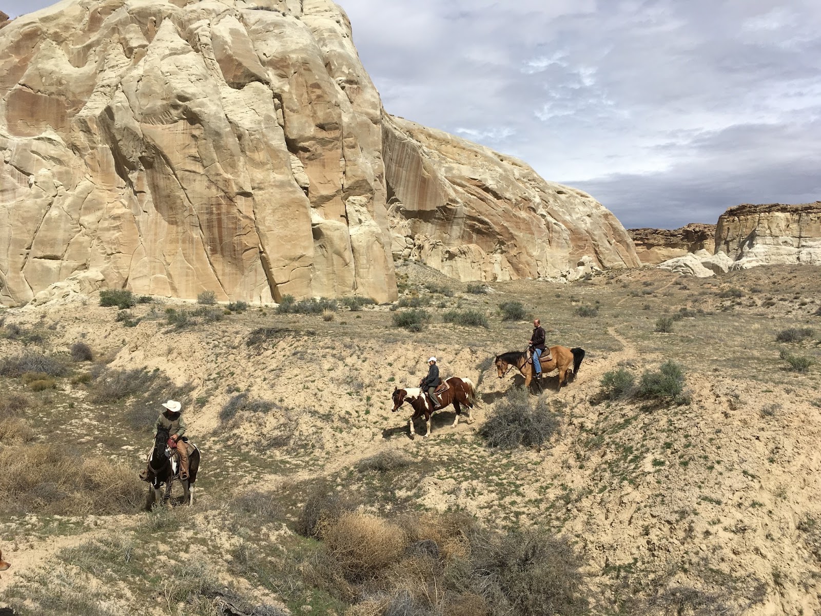 Camping and Horses : PARIA RIVER RANCH SOUTHERN UTAH