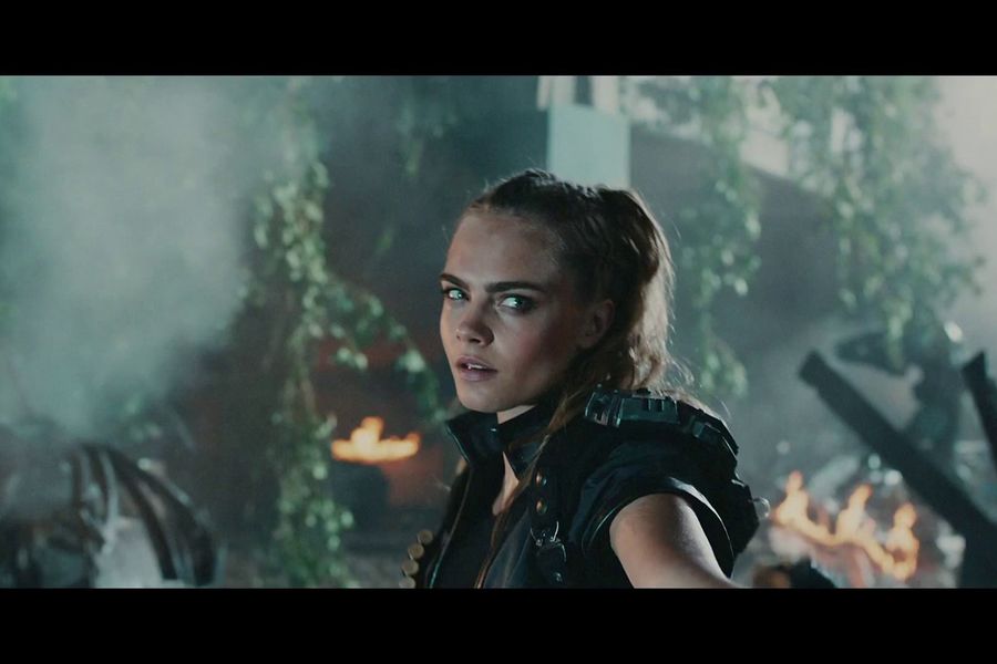 SNEAK PEEK : Cara Delevingne: "Call of Duty: Black Ops III"