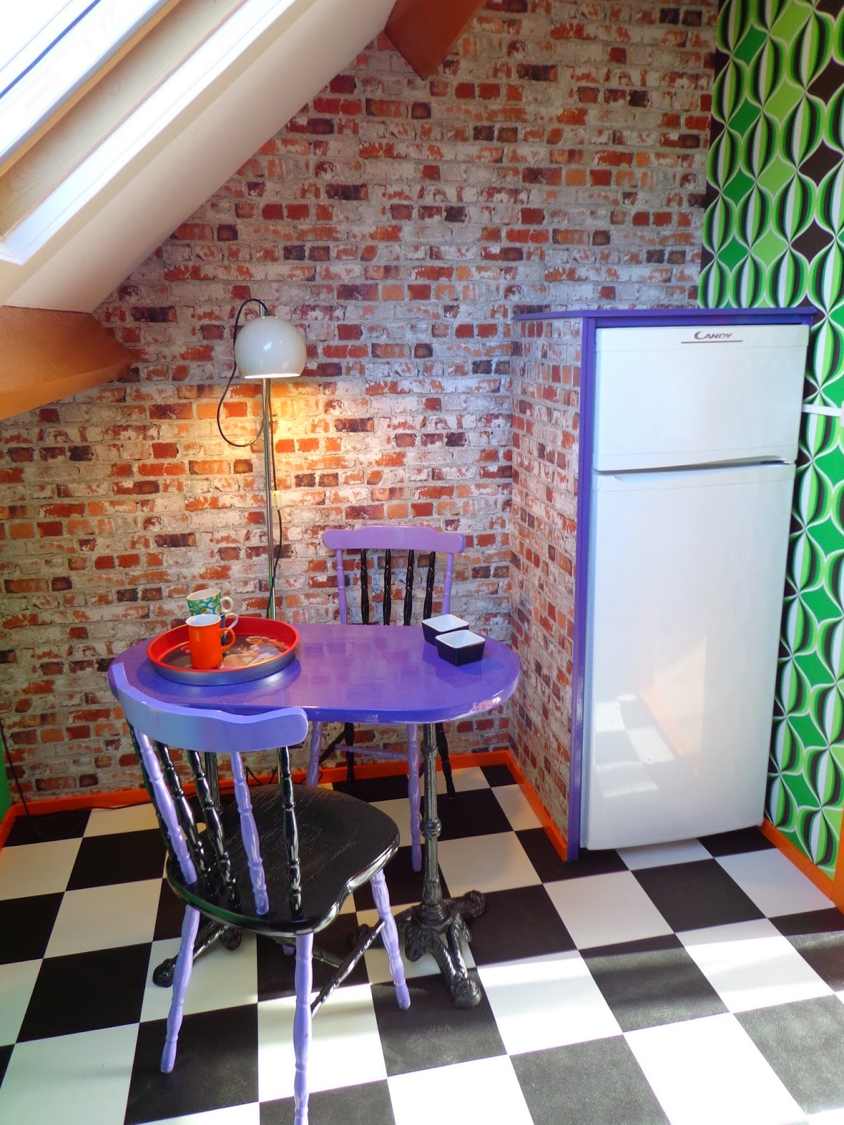 The pin-up room by Han(s)dyman: B&B colorful RETRO studio Alkmaar NL DE ...