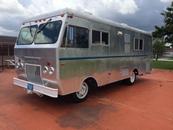 Completely Restored 1957 Ford Motorhome - RV & Camper