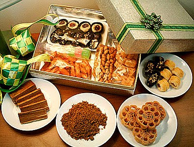 kotakechik: Biskut Raya Moden vs Kuih Raya Tradisional