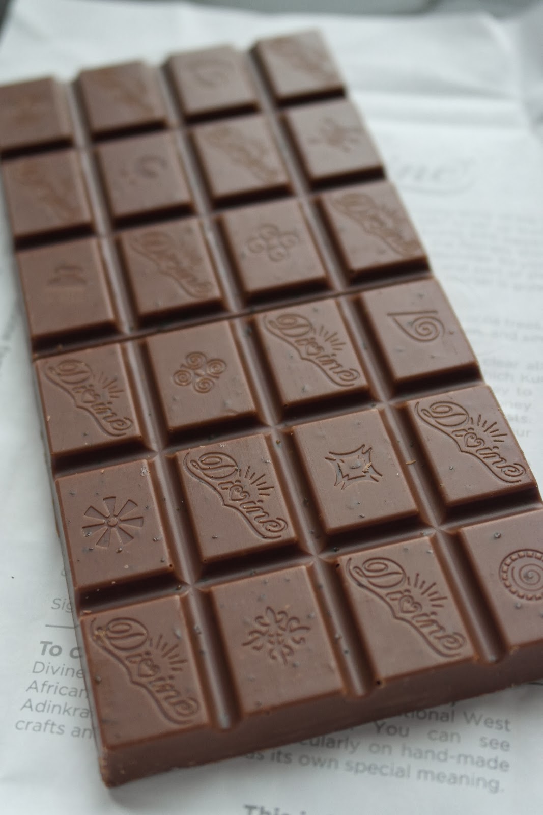 The World of Chocolate: Divine 38% Milk Chocolate Toffee and Sea Salt