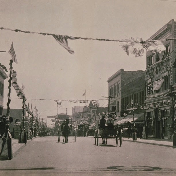 What Third Street Promenade used to look like