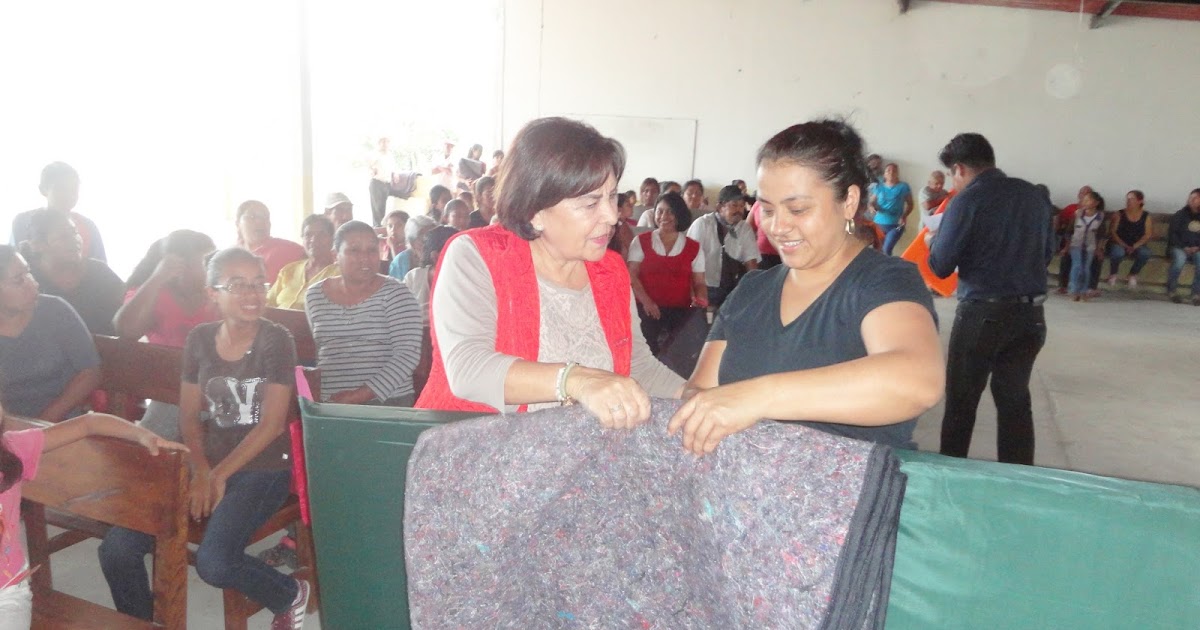 Semanario Espresso: Entrega la Diputada Noemí Guzmán apoyos invernales ...