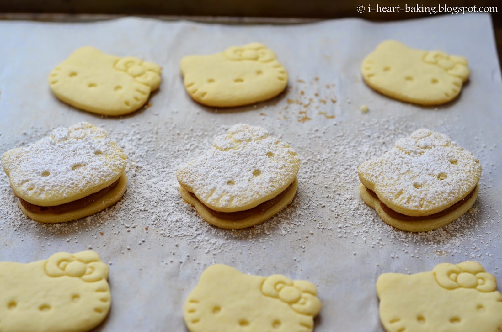 i heart baking!: hello kitty alfajores - dulce de leche sandwich cookies