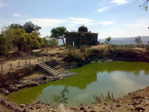 SPIRITUAL BLISS: DIVINITY OF SAMARTHA RAMDAS SAMADHI