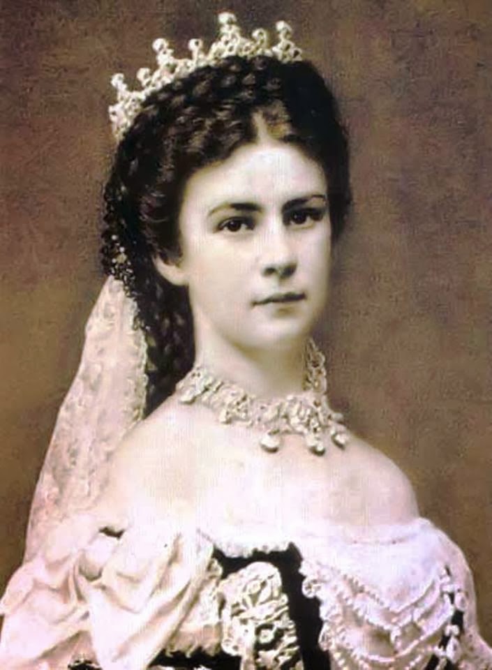 ELIZABETH DE BAVIERA, "SISSI" EMPERATRIZ DE AUSTRIA