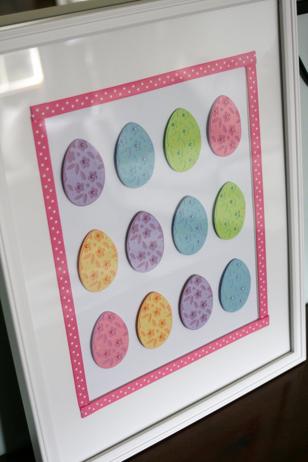 KT Designs: Easter Decorations: Easter Egg Collage