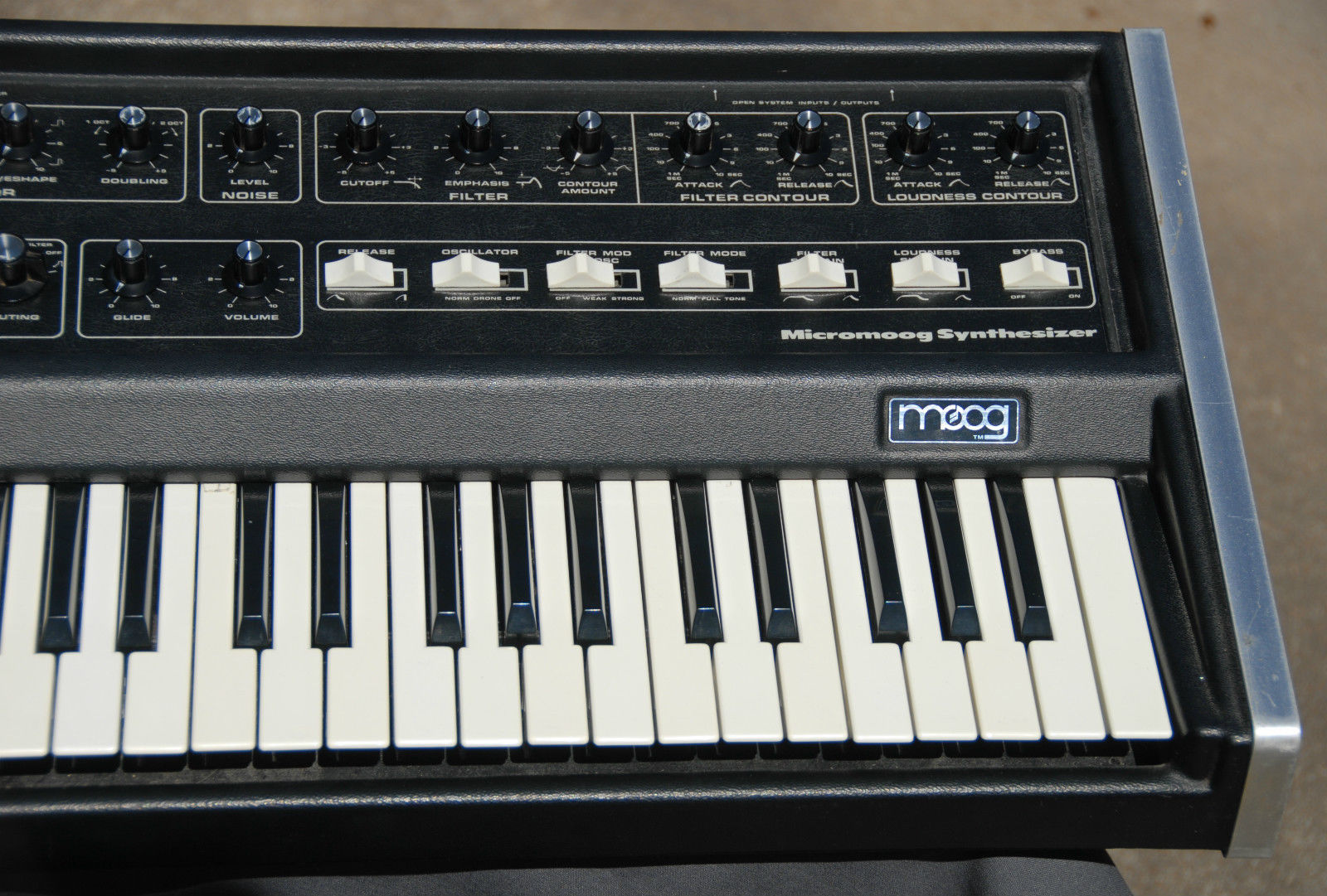 MATRIXSYNTH: MOOG micromoog vintage analog synthesizer