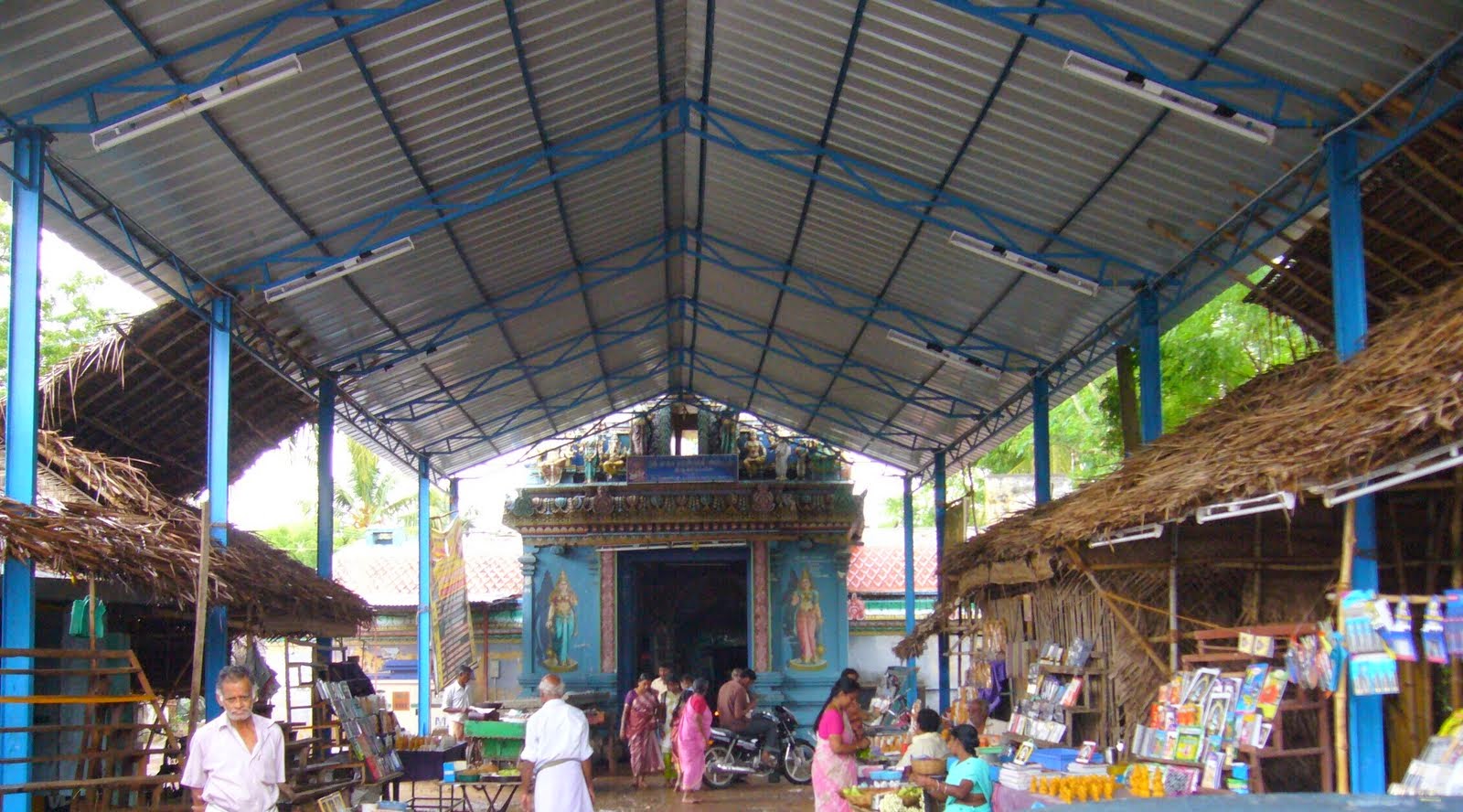 Koothanur Saraswathi Temple | Saraswathi Temple In Koothanur ...