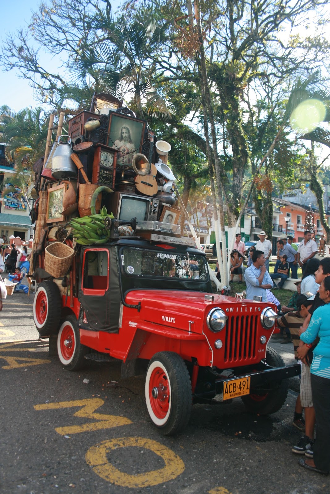 ARTE Y CULTURA EN FRESNO: EL JEEPAO O YIPAO VALUARTE Y SIMBOLO EN LA ...