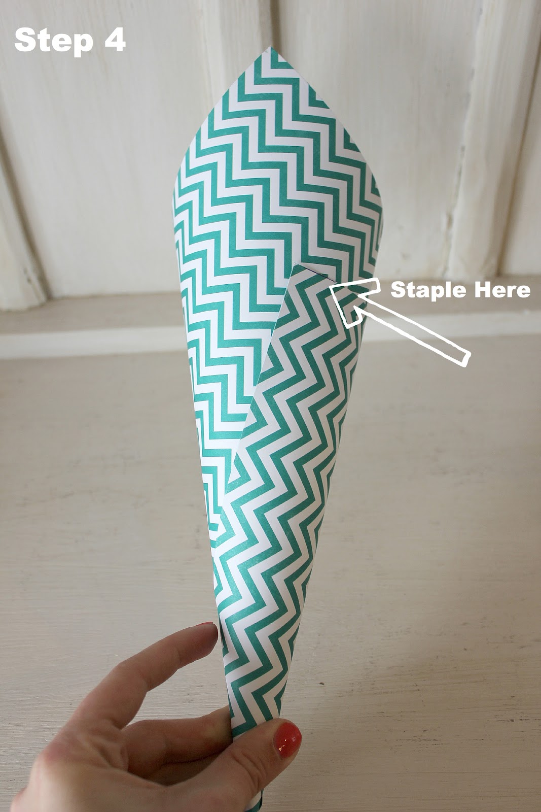 Bridgey Widgey: Paper Cone Tutorial
