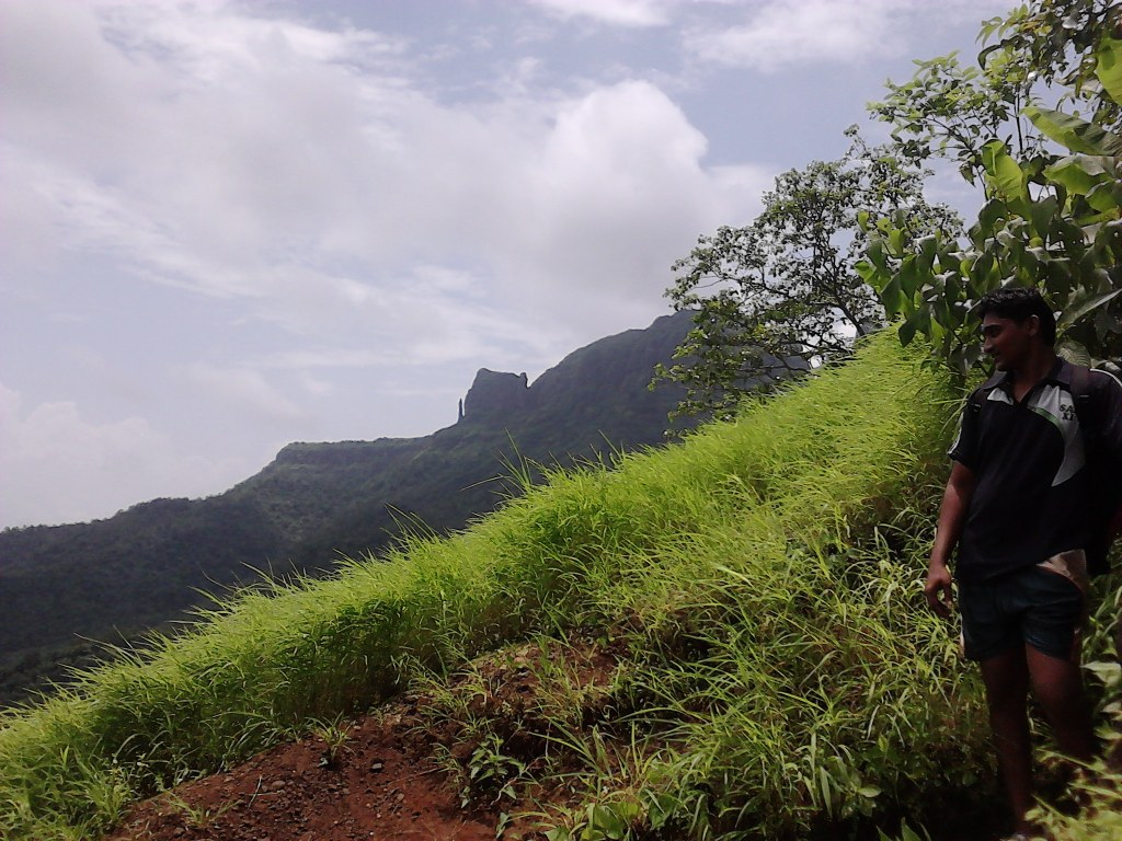 Kille Pravas: Mahuli gad - 25th Aug 2012