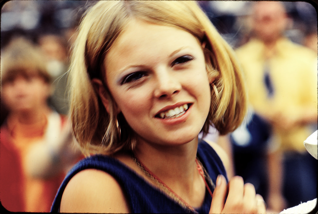 Wonderful Color Photographs of the Toronto Pop Festival, June 1969 ...