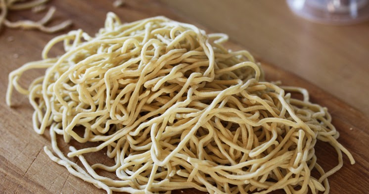 Bento Lunch Blog: Tipp: Wie macht man handgemachte Curly Ramen ...