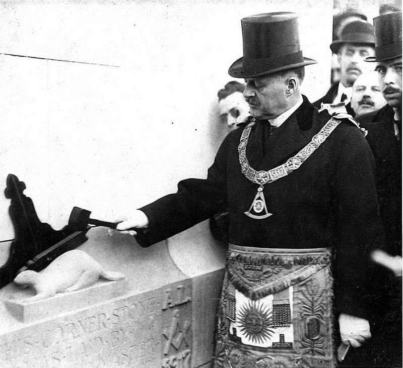 Toronto Then and Now: # 35 ~ The Masonic Temple, Then and Now