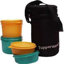 TUPPERWARE PRODUCTS: EXECUTIVE LUNCH SET