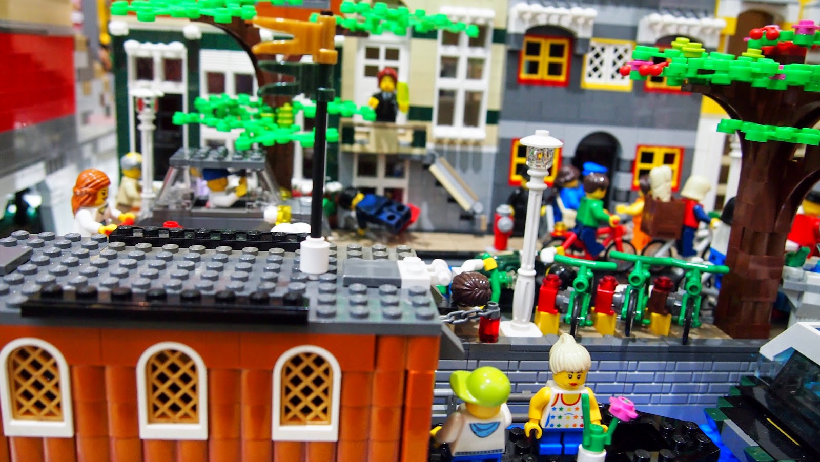 Lego's My Own Creation (MOC) organized by Brick's World ~ TOYMAKER