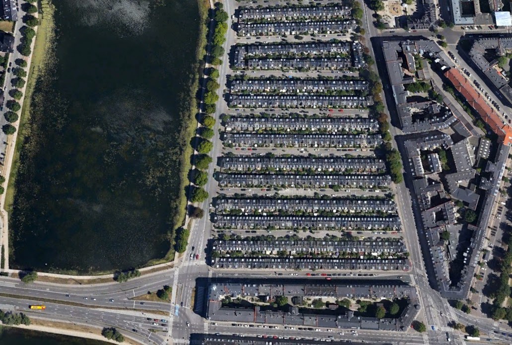 alex "the" architect: Radhus i Öresundsregionen och Urbana Kingohus