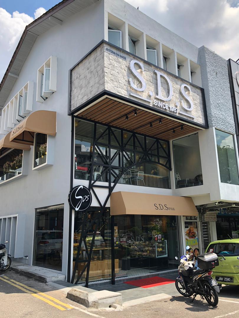 Makan Tengahari di SDS Bakery & Cafe, Taman Pelangi, JB