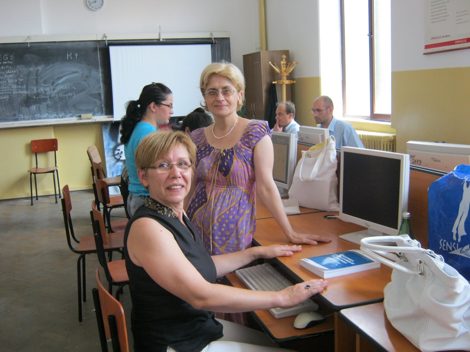 Şcoala Gimnazială nr.27, București: Cursuri ECDL