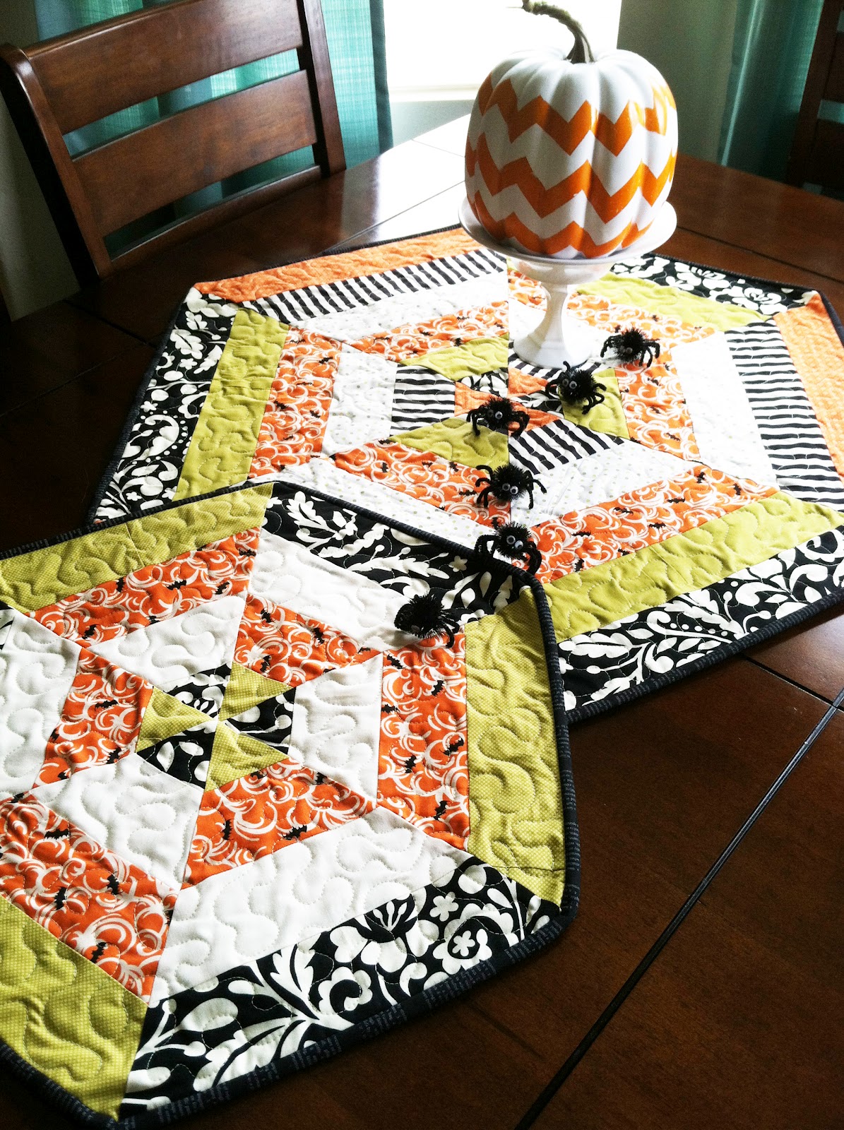 My Cotton Creations: Spider Web Table Topper TUTORIAL