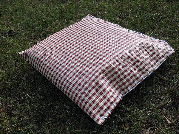 Make a Sit Upon - great camp craft! - Crafts by Amanda