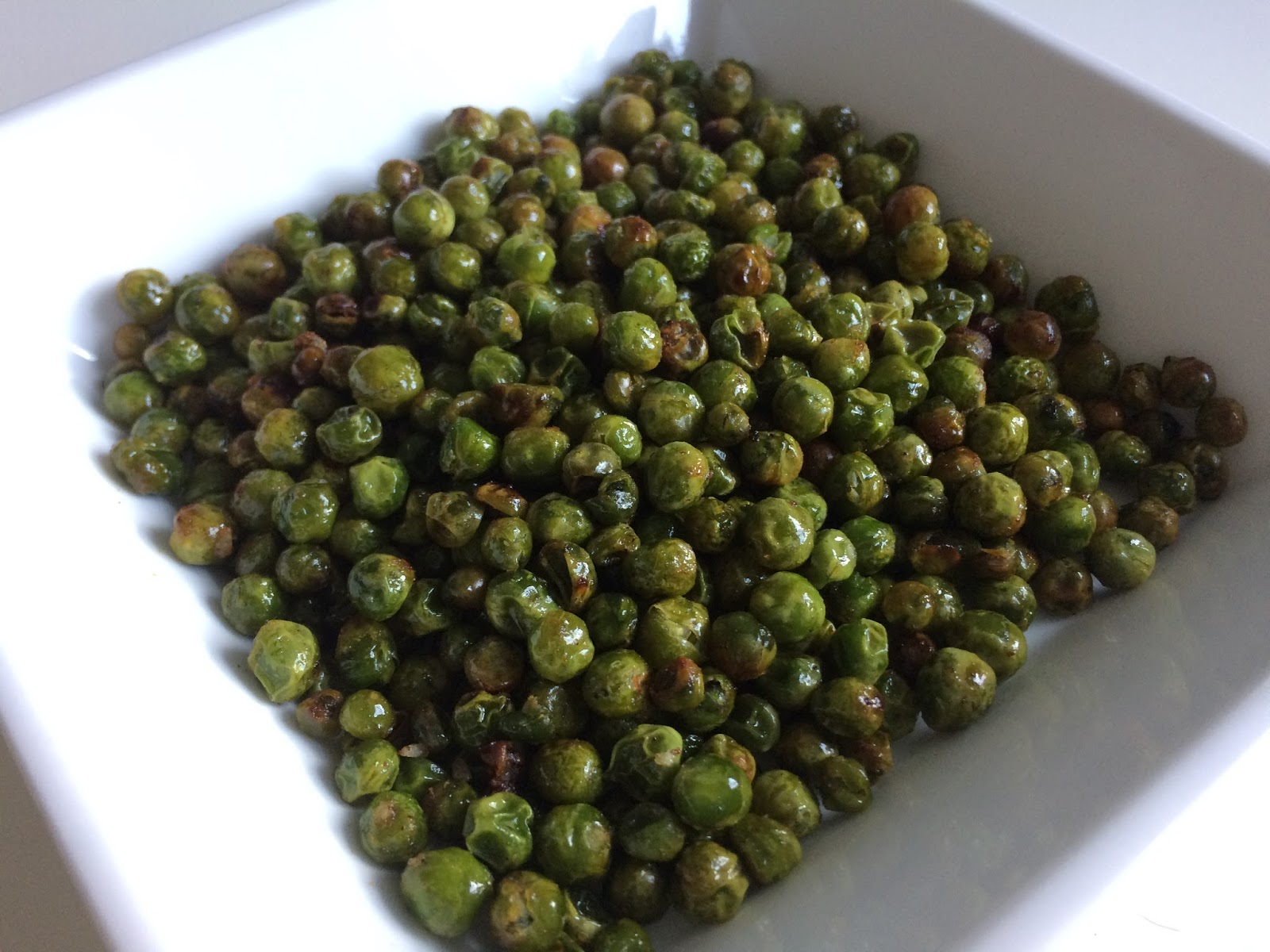 Family FECS: Roasted Crunchy Green Peas